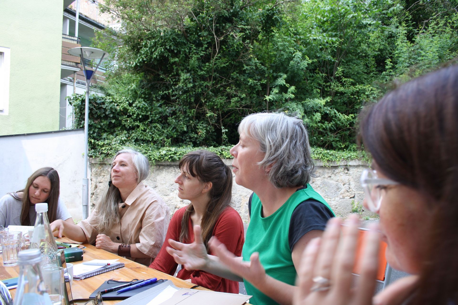 Internationaler Austausch - Literaturarchiv SuRo